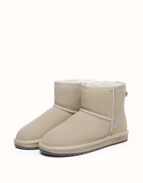 AUSTRALIAN SHEPHERD® Mini Classic Suede Special – The UGG Shop®